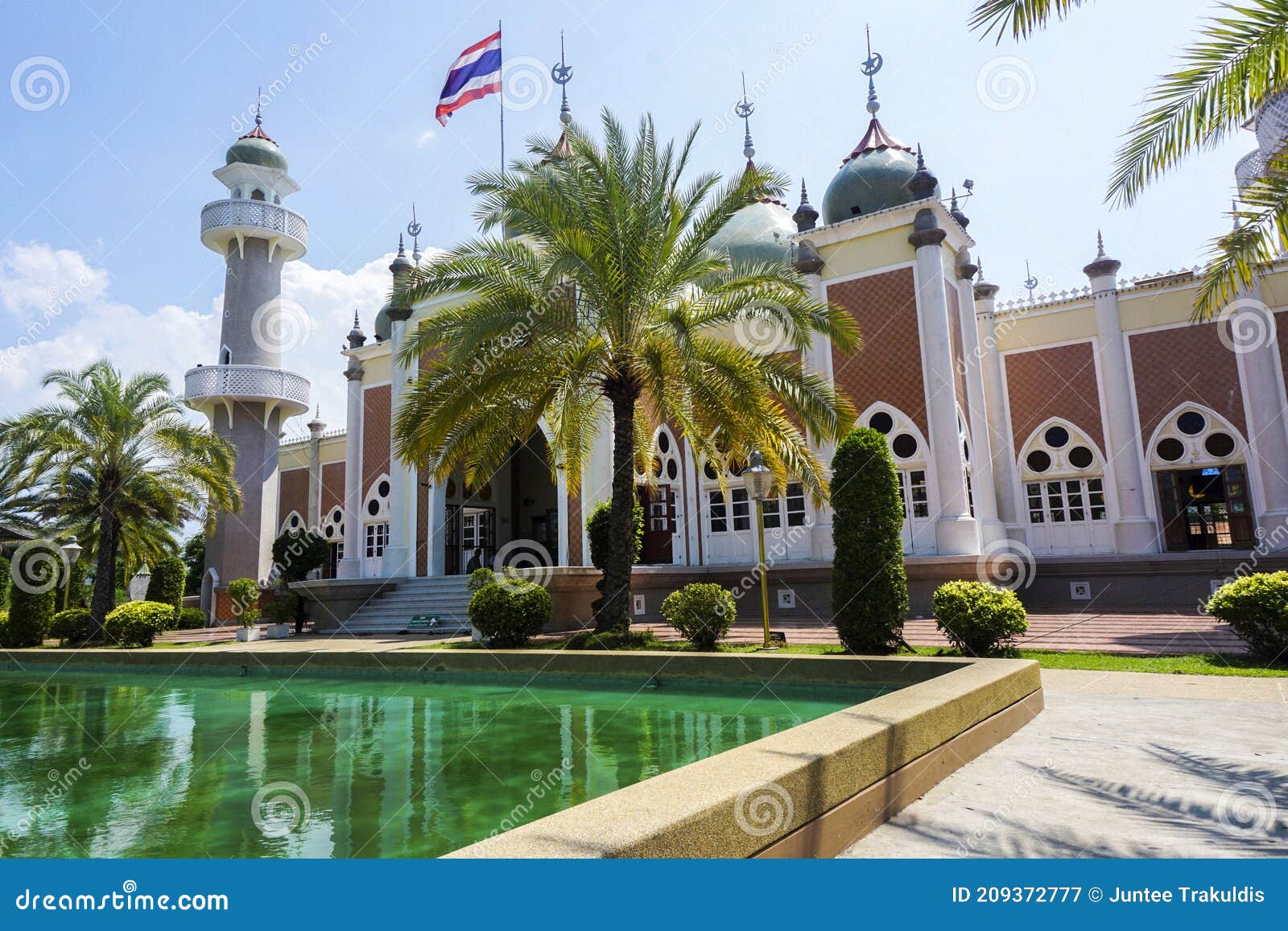 Pattani Central Mosque Thailand Stock Image - Image of blue, peaceful ...