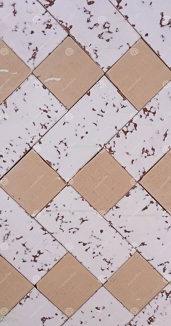 A Pattern of Alternating White and Beige Tiles. Stock Photo - Image of ...