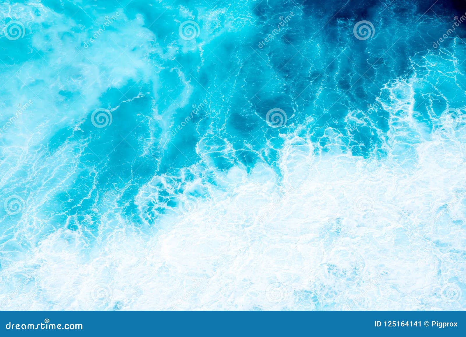 Pattern of Ariel View Waves. the Viewpoints at Kelingking Secret Stock ...