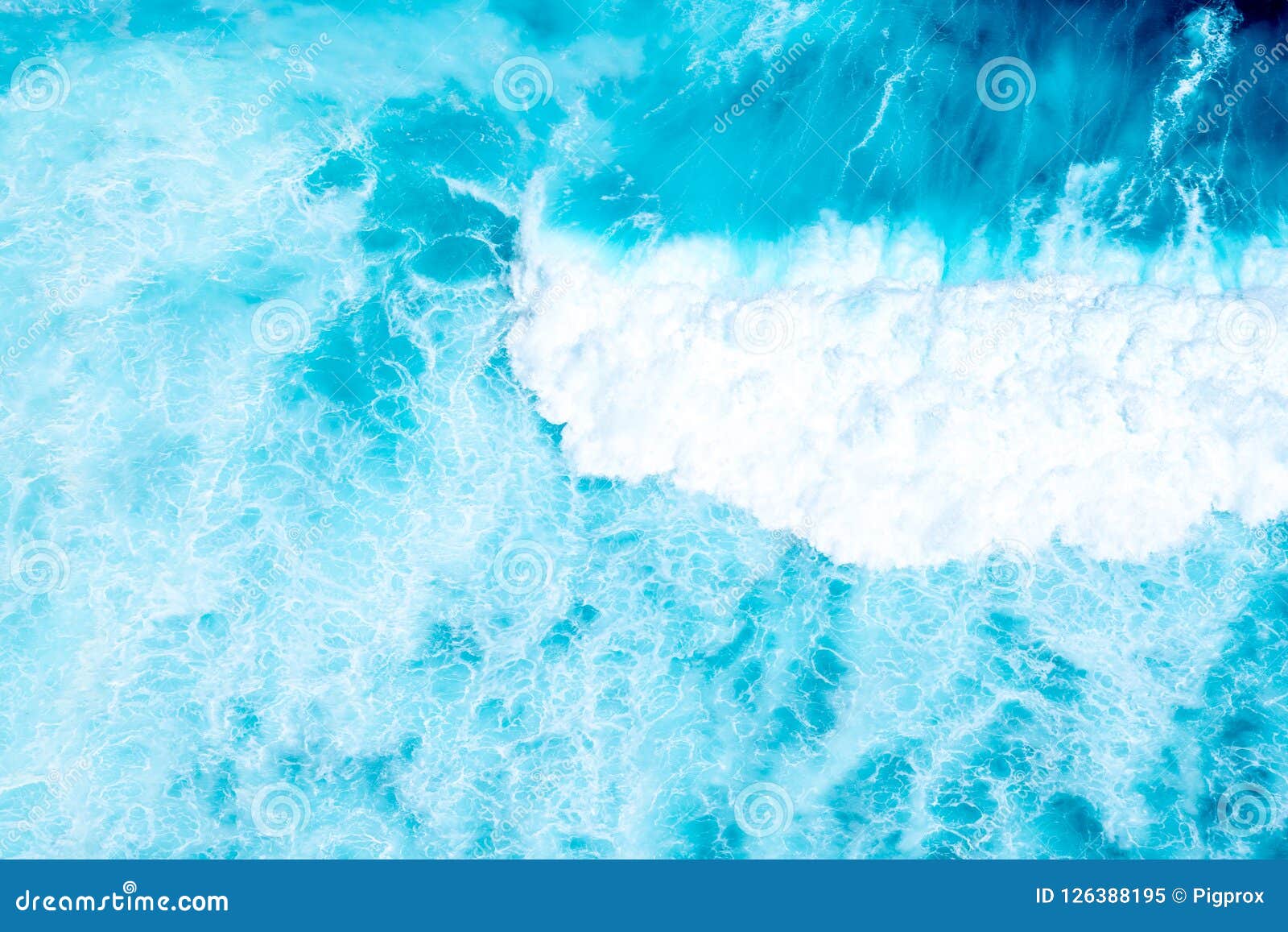 Pattern of Ariel View Waves. the Viewpoints at Kelingking Secret Stock ...