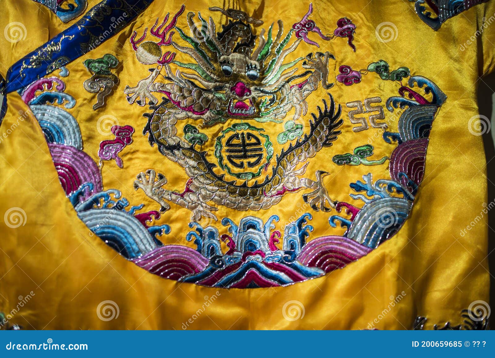 The Pattern on the Dragon Robe Worn by Ancient Chinese Emperors Stock ...
