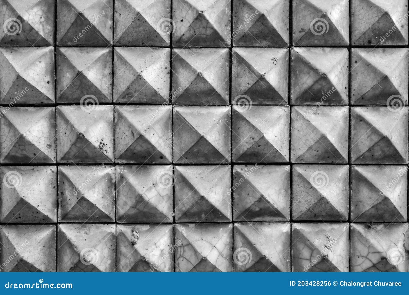Pattern of Pyramid Mosaic Tiles on the Wall Texture Background Stock ...