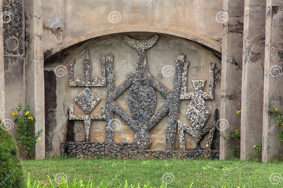 Patterns on the Independence Monument Stock Image - Image of stories ...