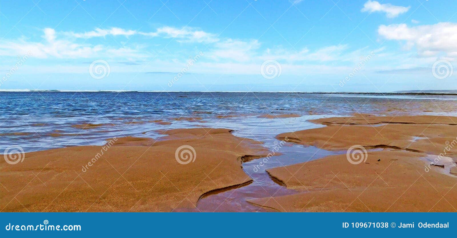Patterns on the shore stock photo. Image of sand, water - 109671038