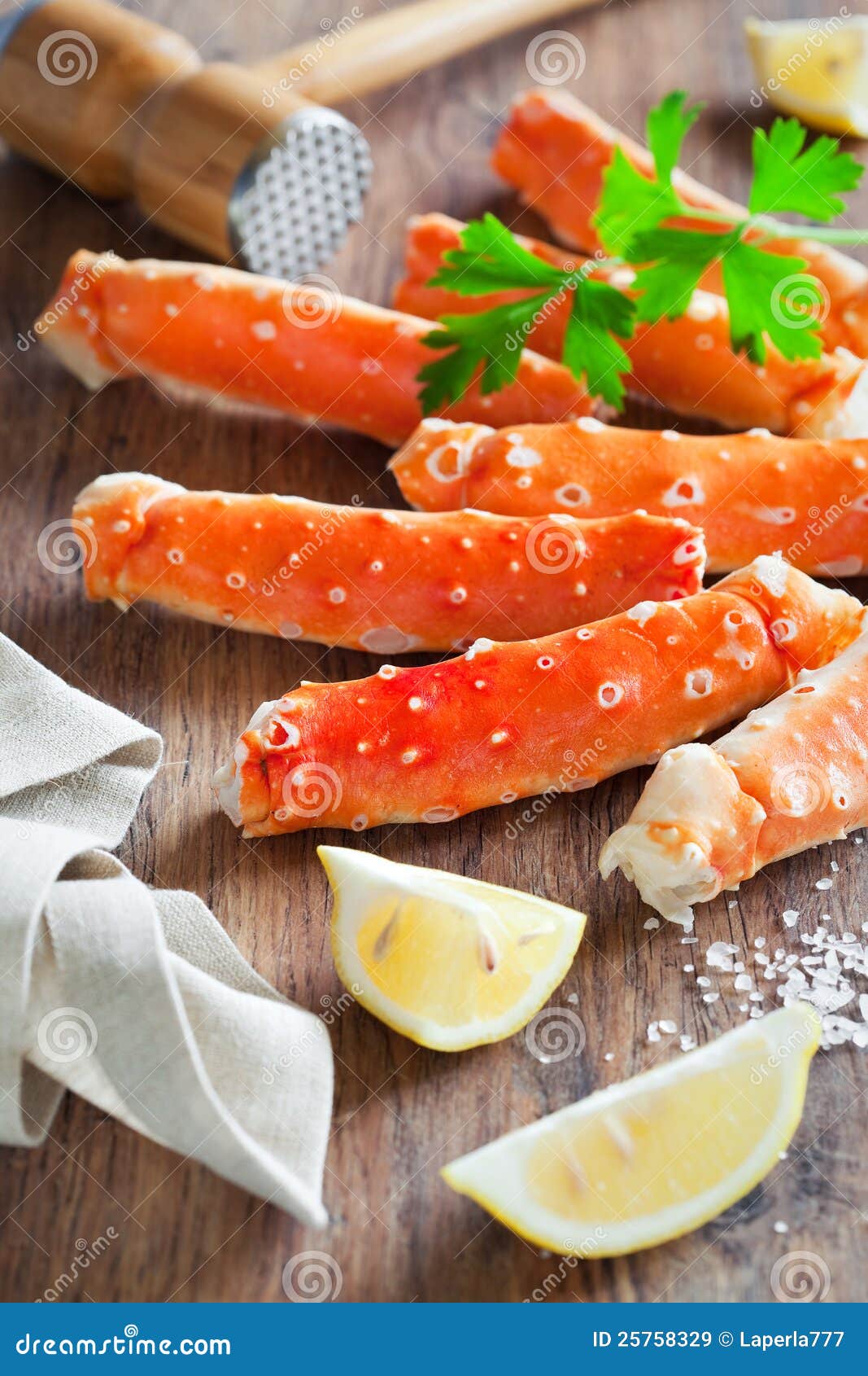 Pattes de crabe image stock. Image du citron, seafood - 25758329