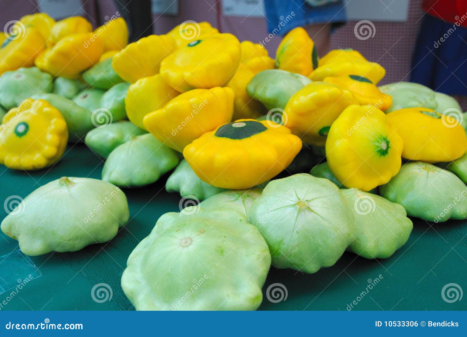 Pattypan or Sunburst Squash Stock Photo - Image of table, assortment ...