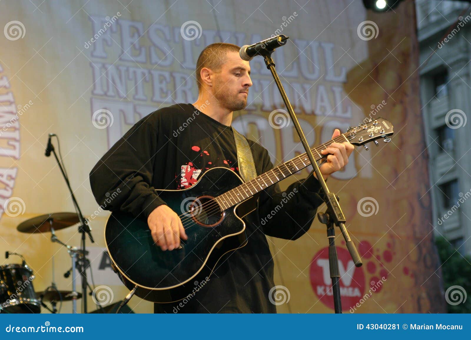 Pavel Stratan editorial photo. Image of ferstival, moldova - 43040281