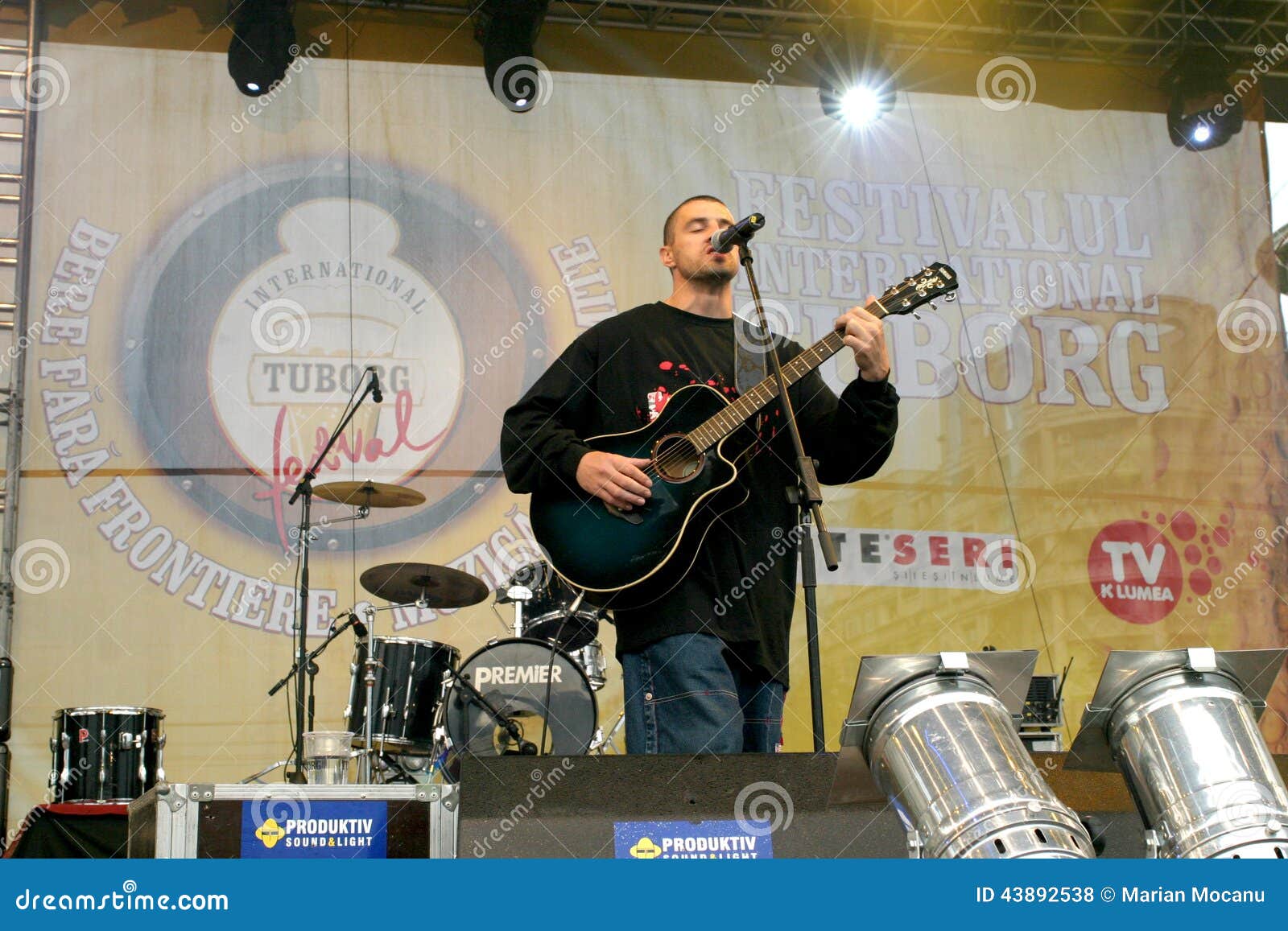 Pavel Stratan editorial stock photo. Image of people - 43892538