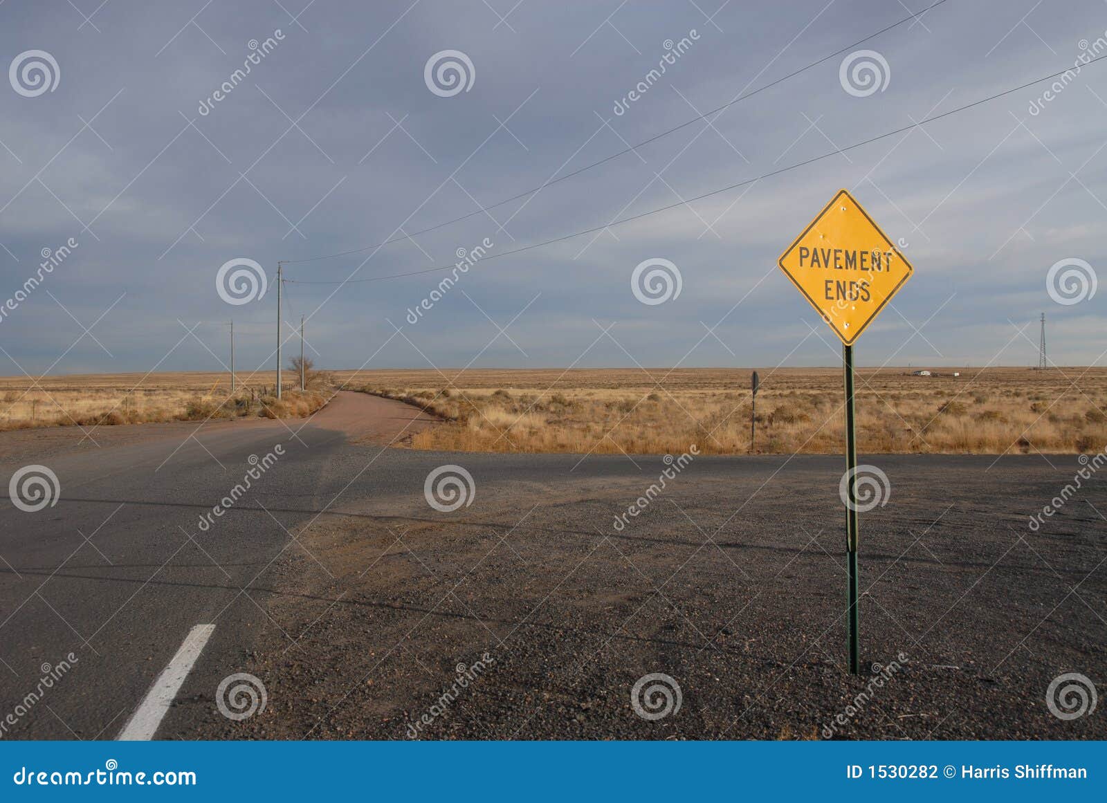Pavement Ends Warning Sign On A Back Road Stock Photography ...