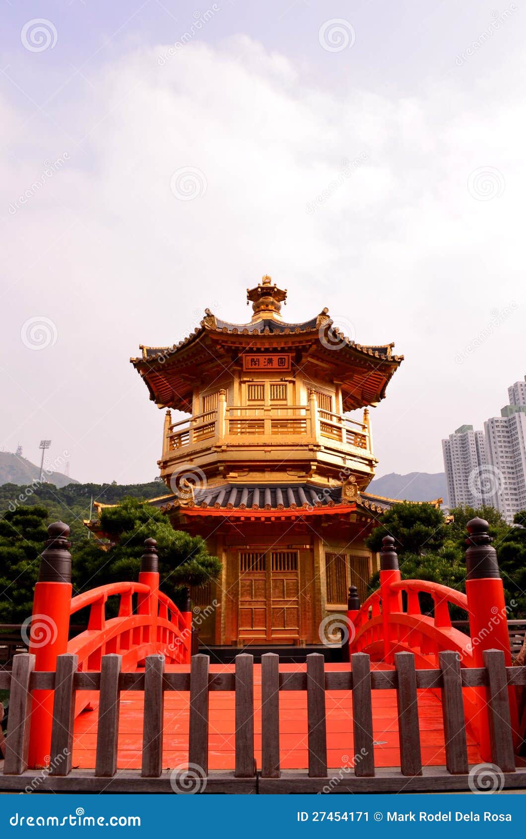 Pavilion of Absolute Perfection and Zi Wu Bridge Stock Image - Image of ...