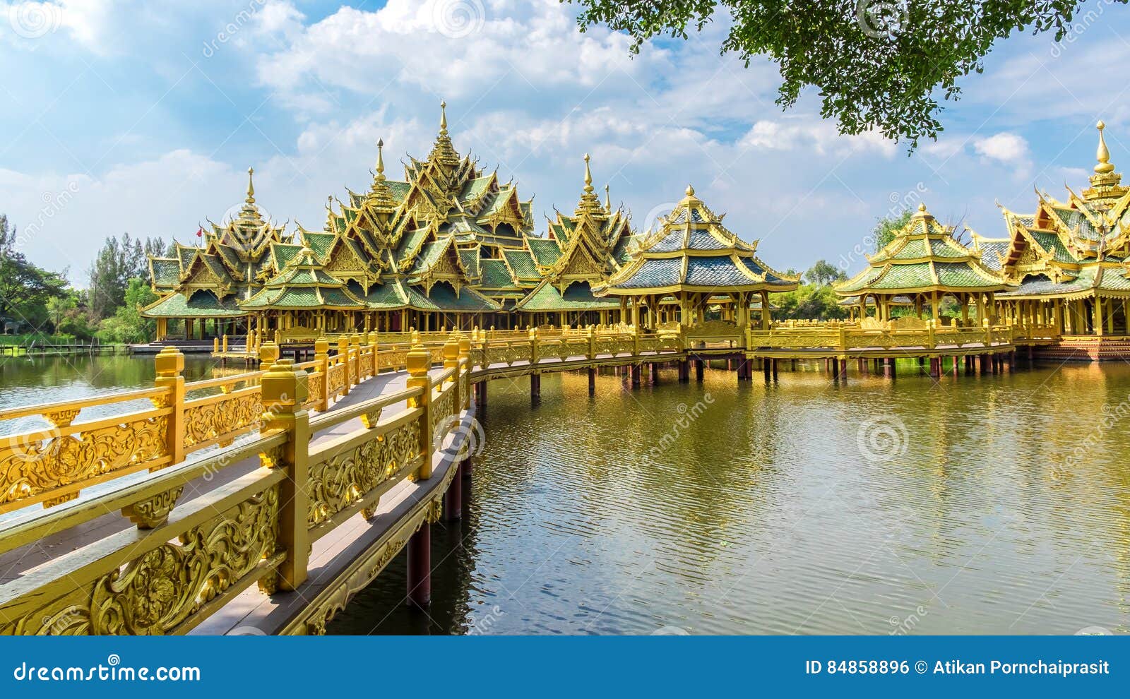 Pavilion of the Enlightened, Ancient Siam Stock Photo - Image of giant ...