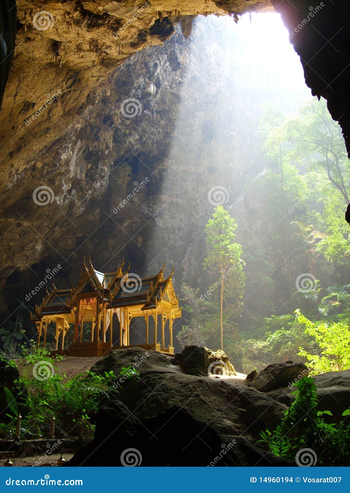 Pavilion of the King Rama 5 . Stock Photo - Image of praya, passion ...