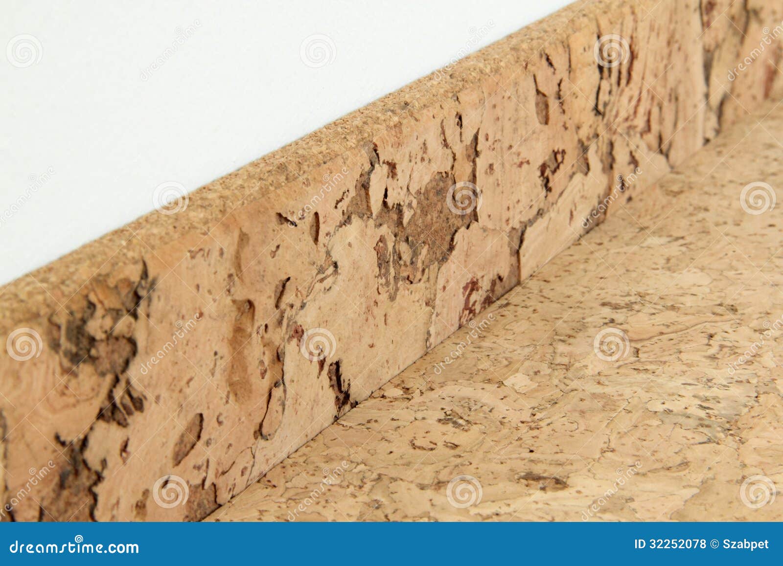 Pavimento del Corkwood fotografia stock. Immagine di interno - 32252078
