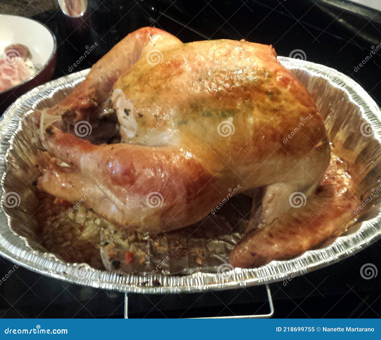 Pavo asado imagen de archivo. Imagen de pavo, asado - 218699755