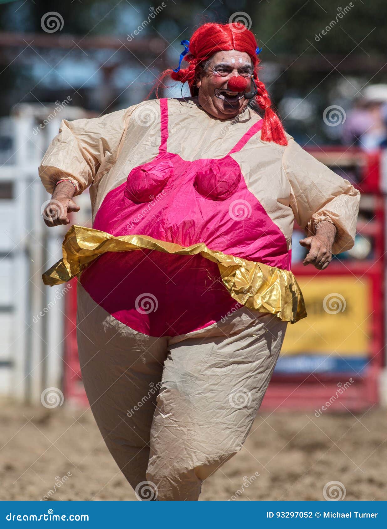 Payaso del rodeo fotografía editorial. Imagen de juego - 93297052