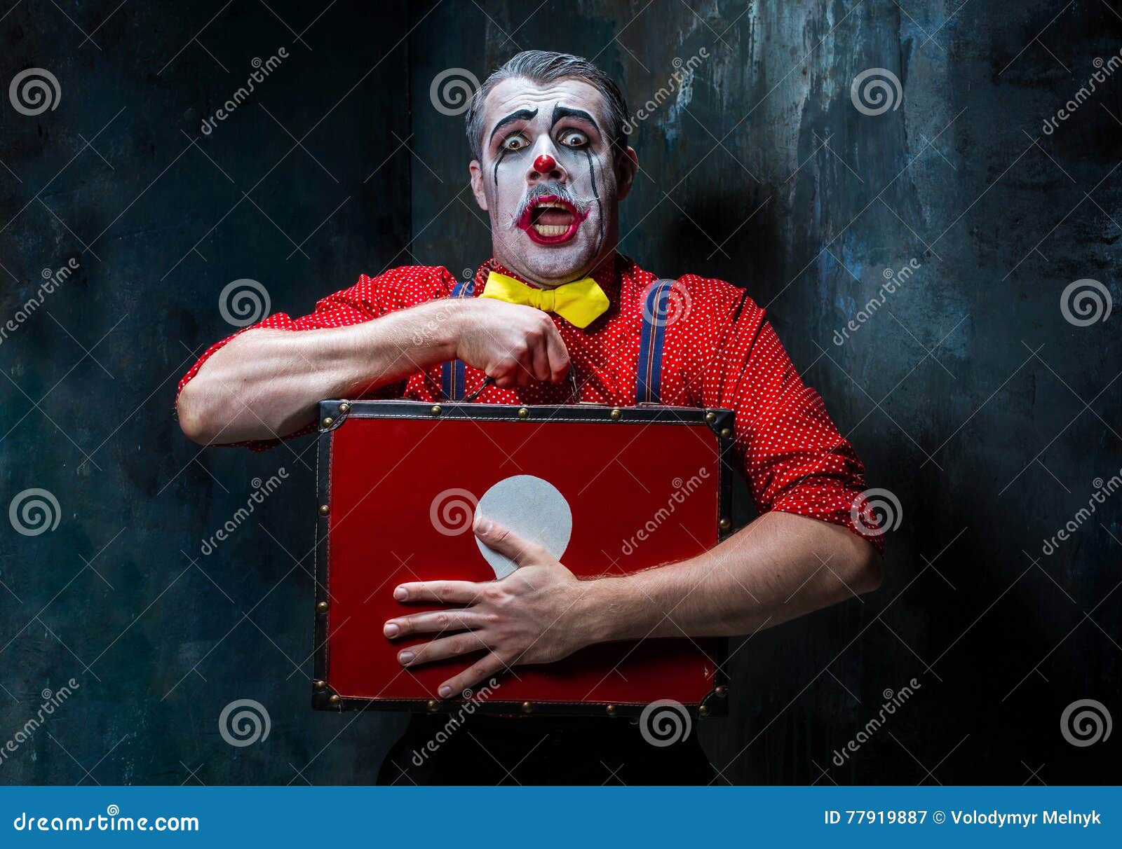 Payaso Loco Terrible Y Tema De Halloween Imagen de archivo - Imagen de ...