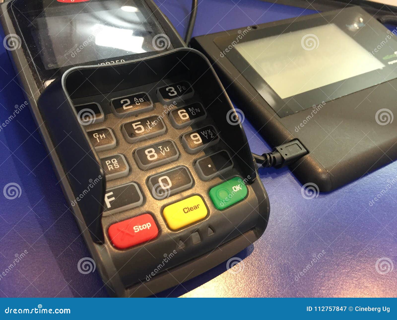 Payment terminal keypad editorial photography. Image of paying - 112757847