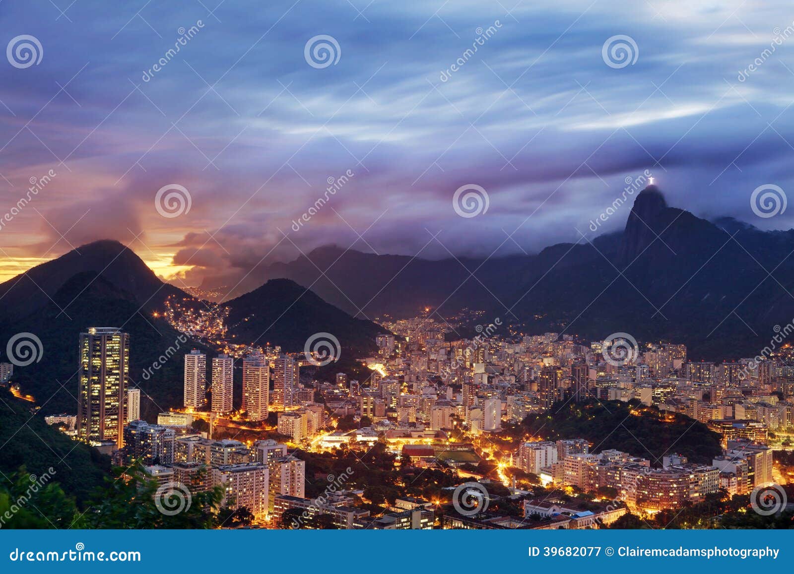 Paysage De Coucher Du Soleil De Rio De Janeiro Image stock - Image du ...