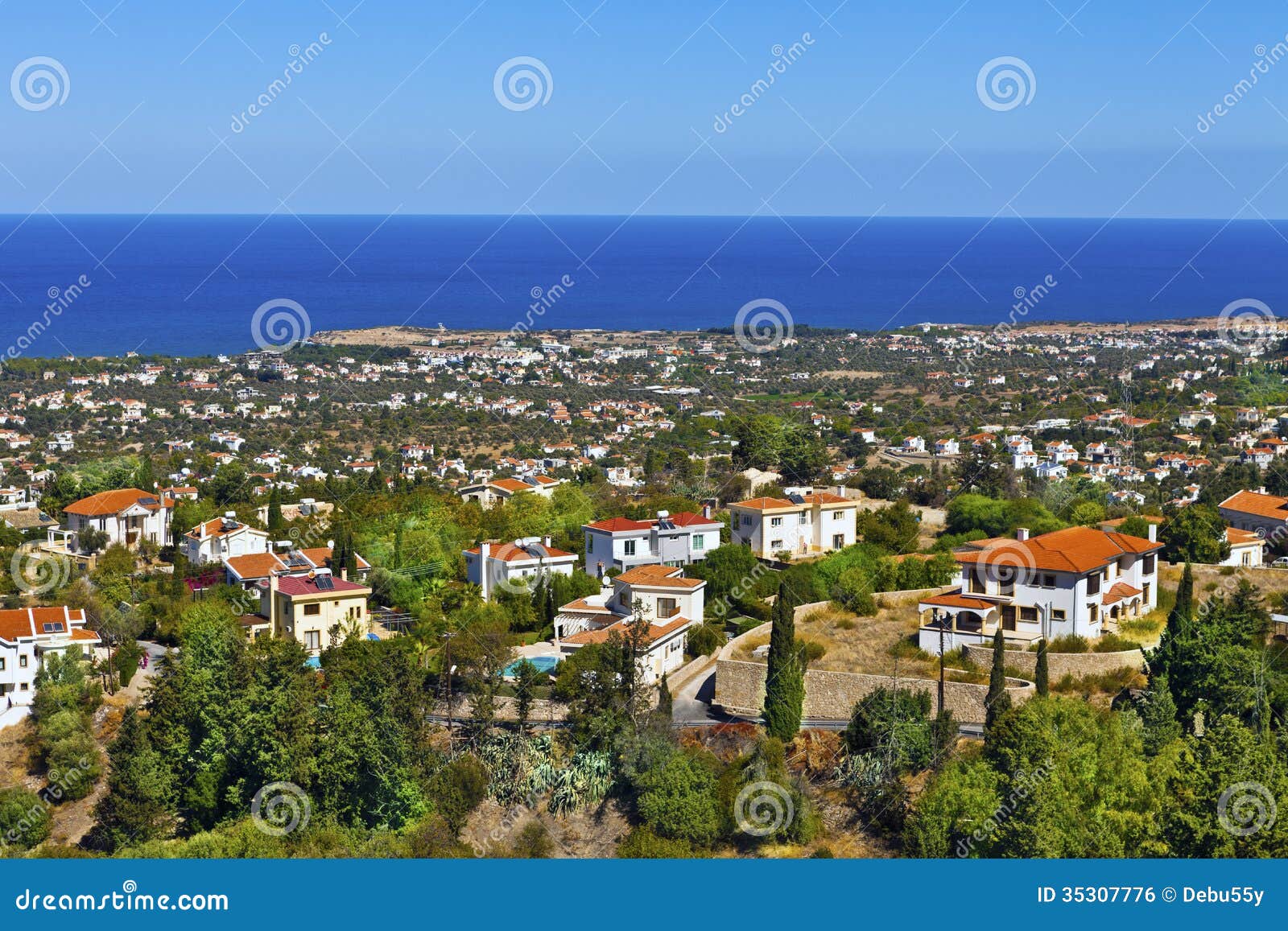Paysage de la Chypre. photo stock. Image du villas, vacances - 35307776