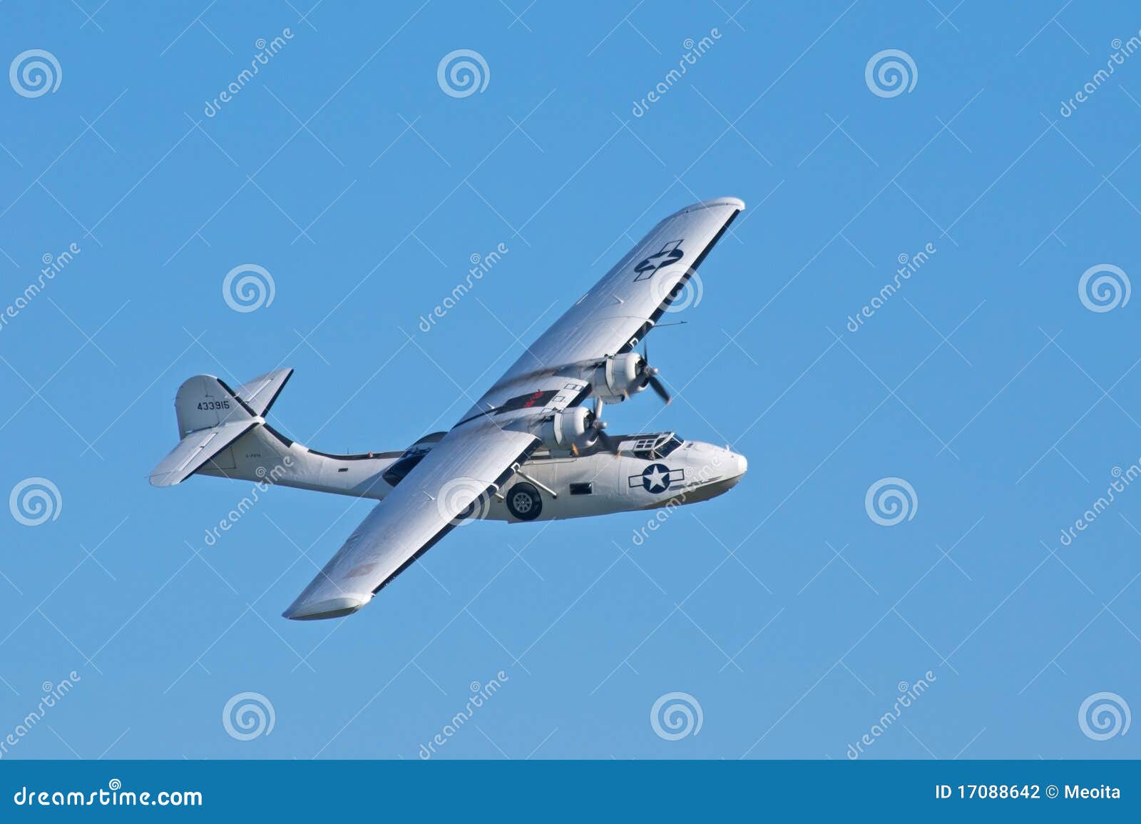 PBY Catalina in flight editorial photography. Image of retro - 17088642
