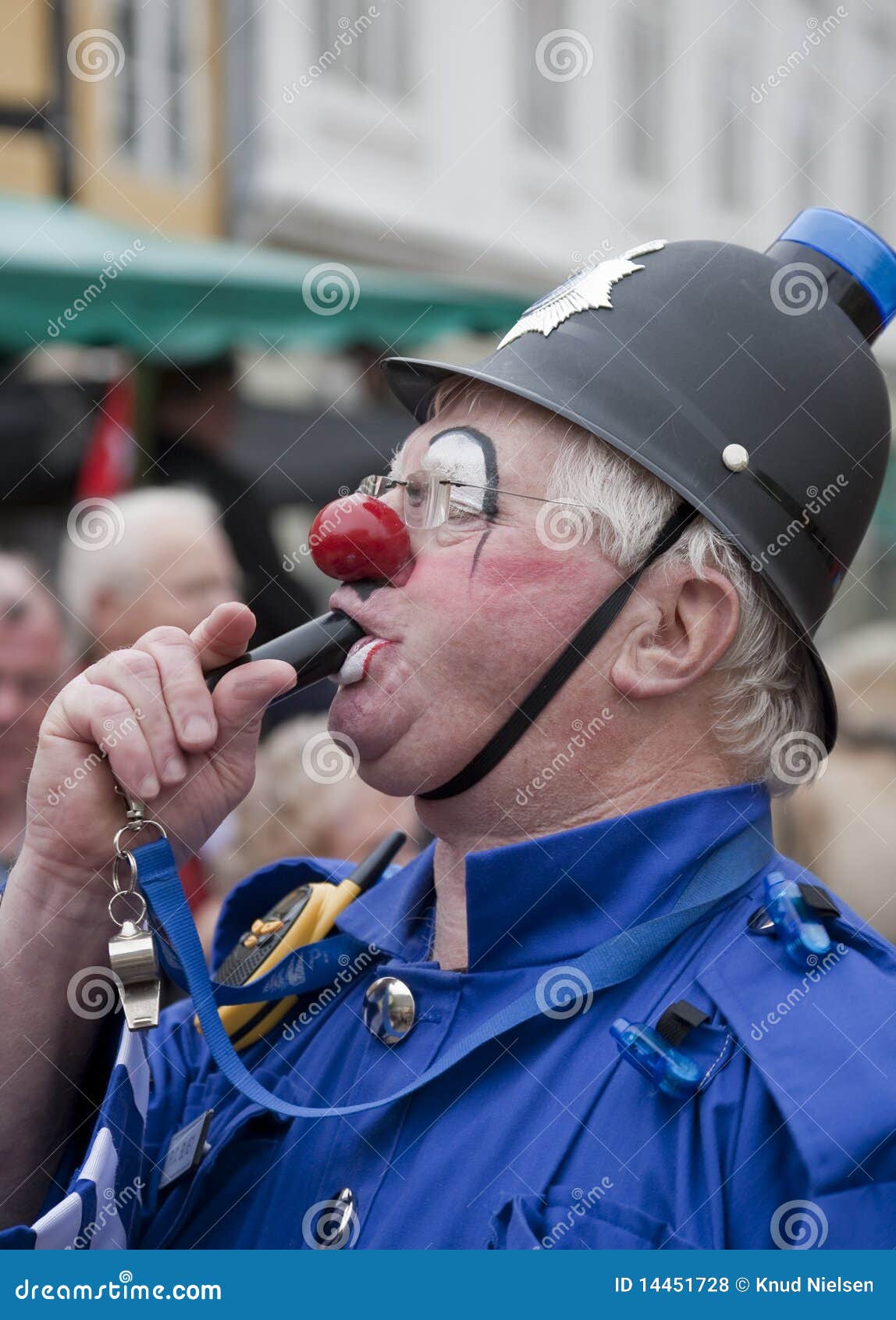 PC Bluey de clown photo stock éditorial. Image of soufflement - 14451728