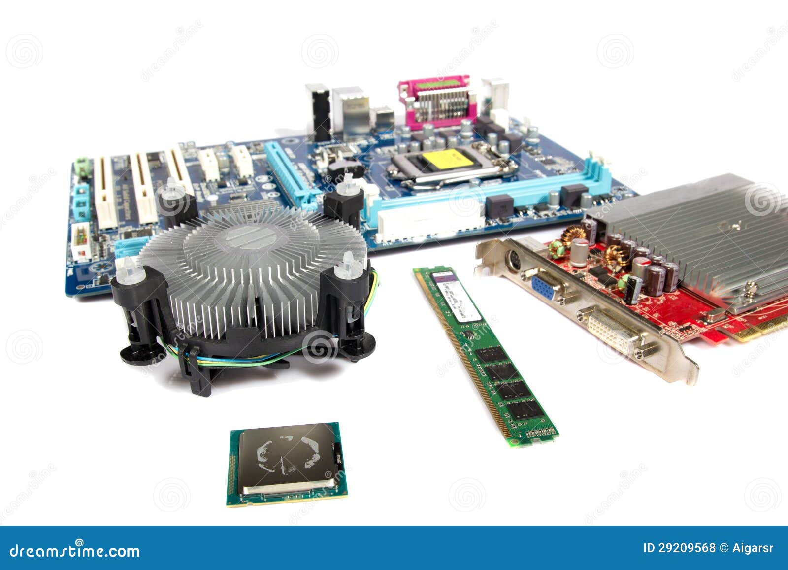 PC-Teile Auf Weißem Hintergrund Stockfoto - Bild von teile, industrie ...