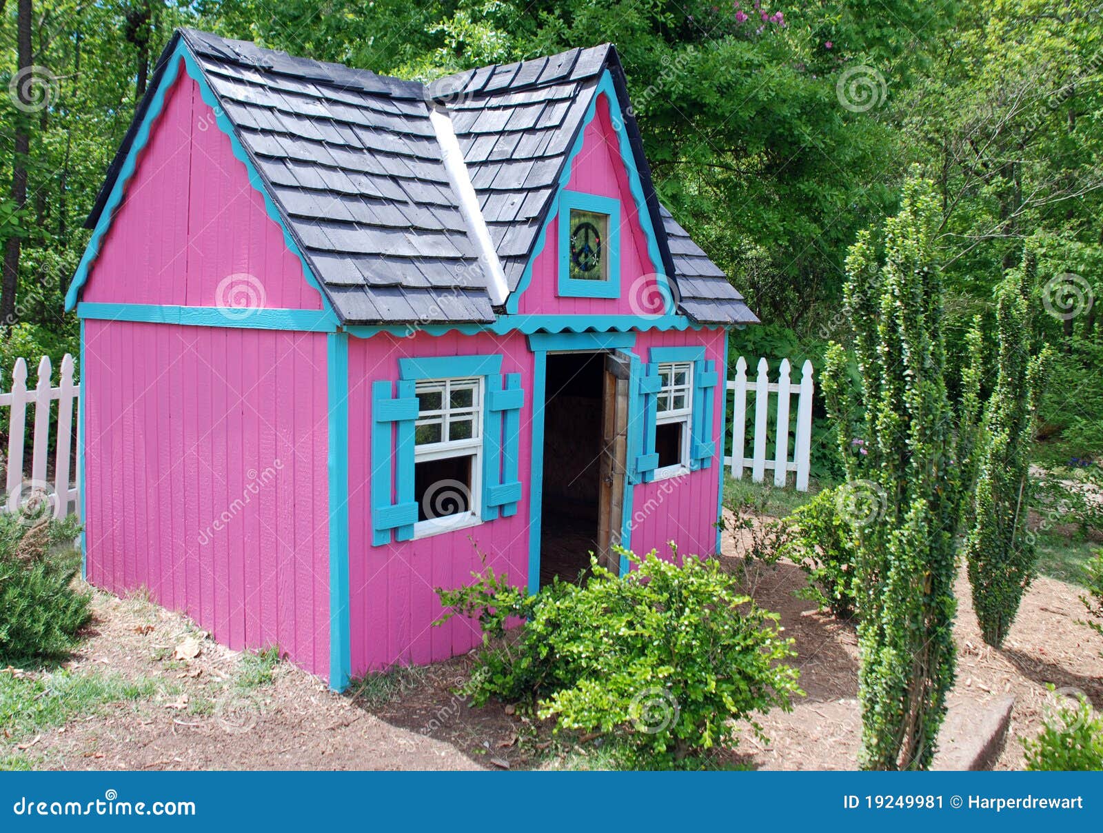 Peace and Love House stock image. Image of holiday, game - 19249981