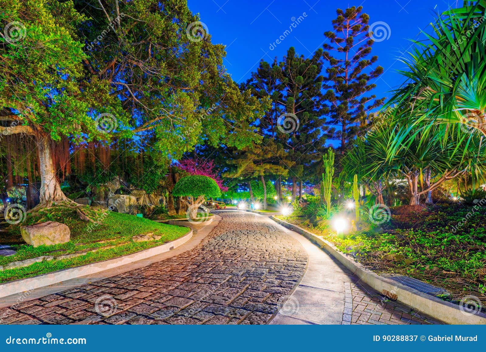 Peace Memorial Park Walking Path Stock Image - Image of getaway, asia ...