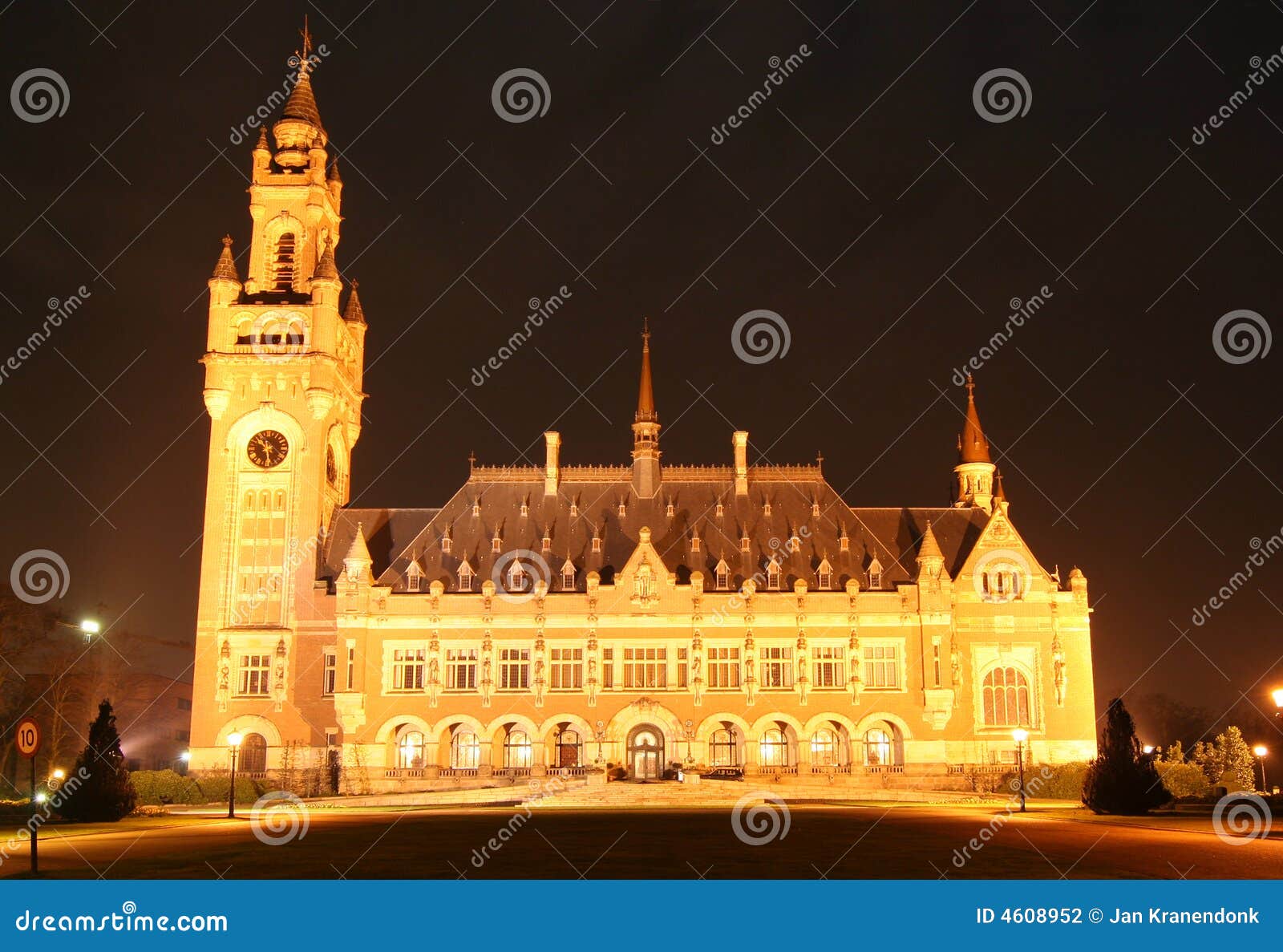 Peace Palace stock photo. Image of organisation, justice - 4608952