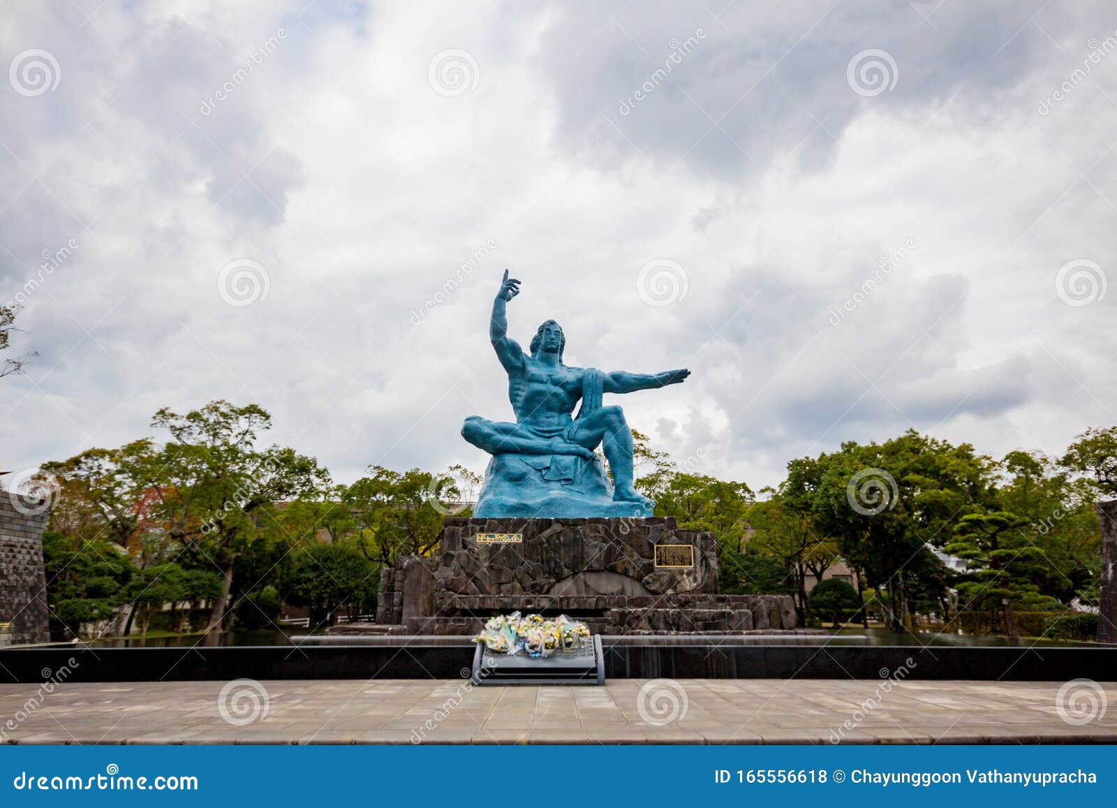 Peace Statue at Nagasaki Peace Park Editorial Stock Photo - Image of ...