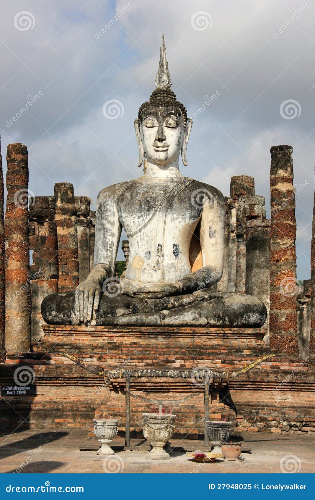 Peaceful Buddha stock image. Image of famouse, color - 27948025