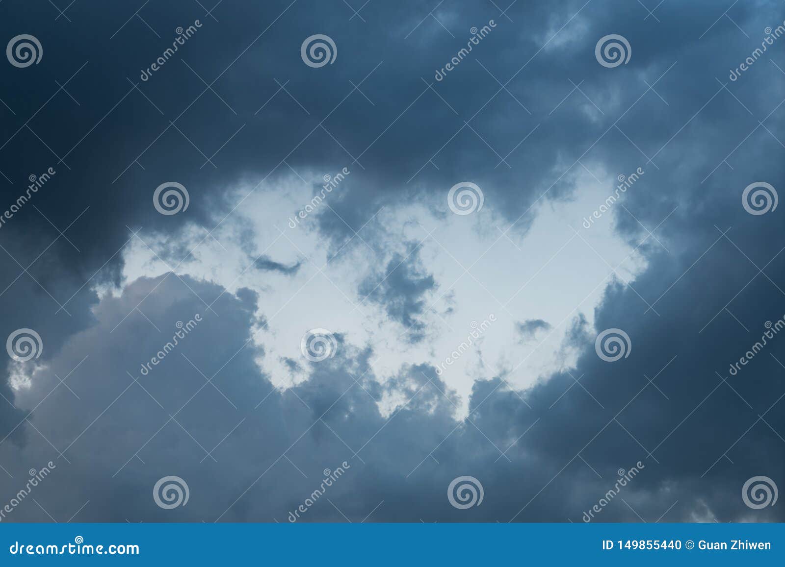Peaceful clouds and sky stock photo. Image of dawn, cloud - 149855440