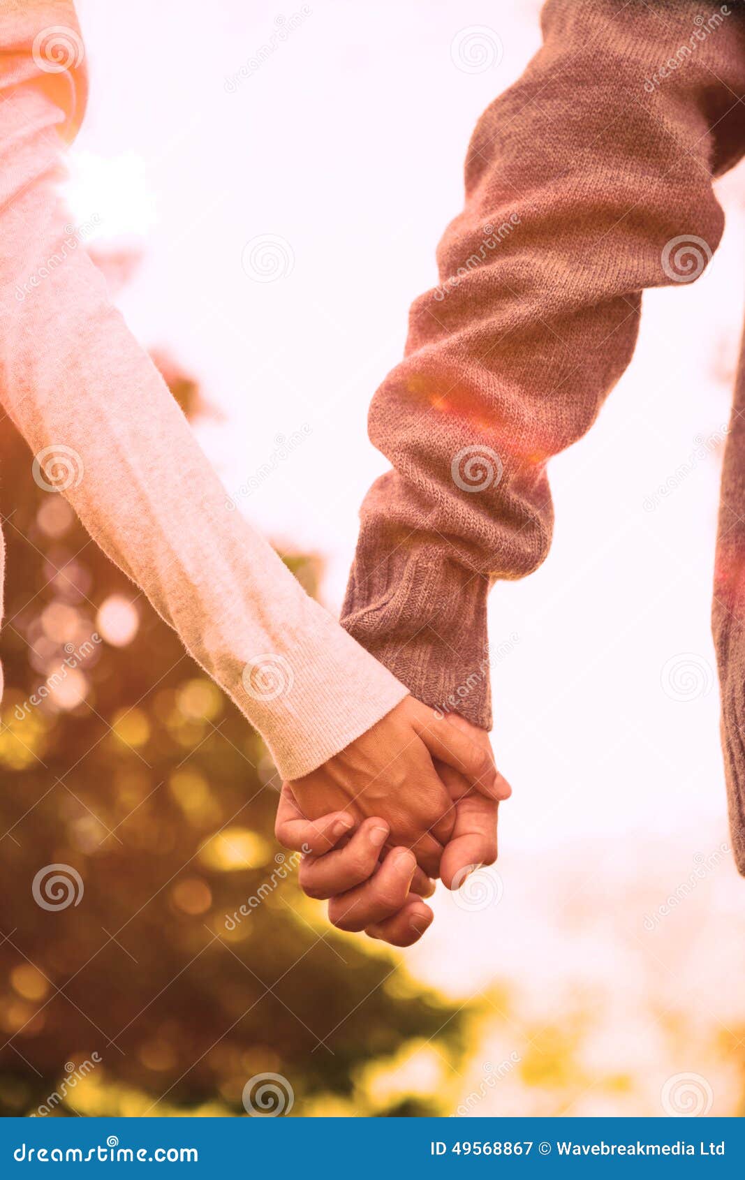 Peaceful Couple Sleeping in a Hammock Stock Illustration - Illustration ...