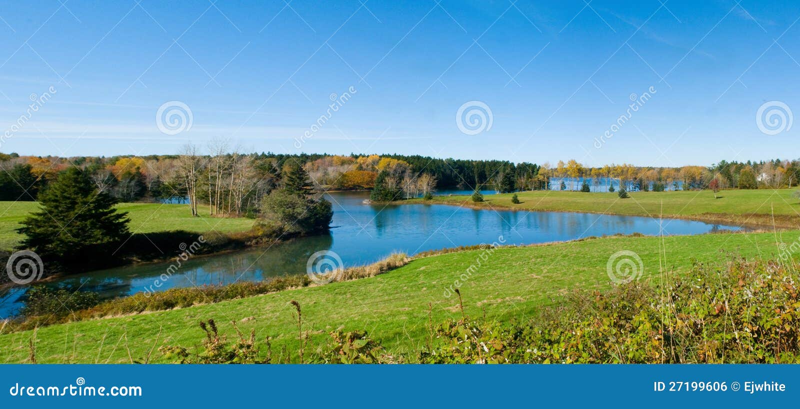 Peaceful cove, Maine coast stock photo. Image of autumn - 27199606