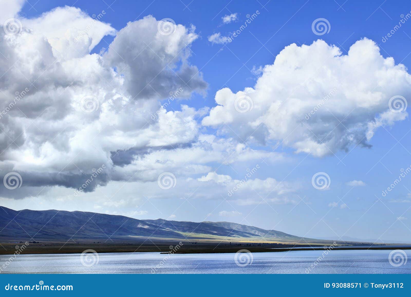 Peaceful Shore with Dramatic Clouds, Qinghai Lake, China Stock Image ...