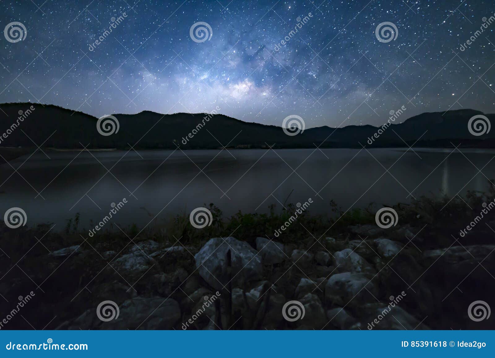 Peaceful Starry Night Sky Background Stock Photography | CartoonDealer ...