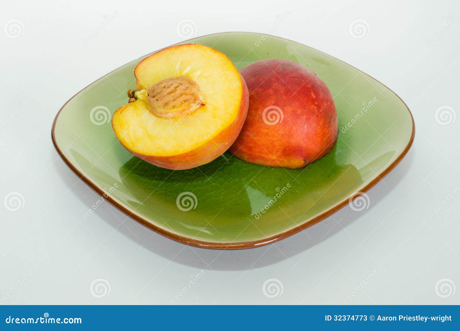 Peach Cut in Half stock image. Image of fruit, healthy - 32374773