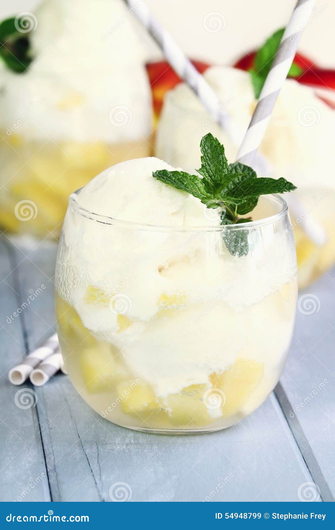 PEACHES and CREAM FLOAT stock image. Image of peaches - 54948799