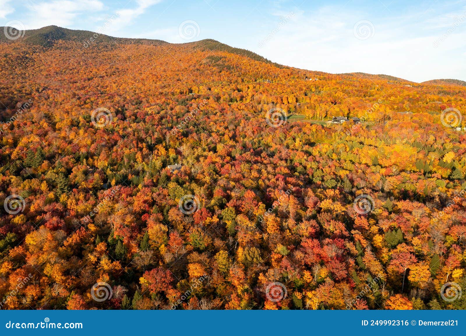Peak Foilage - Smugglers Notch, Vermont Stock Photo - Image of ...