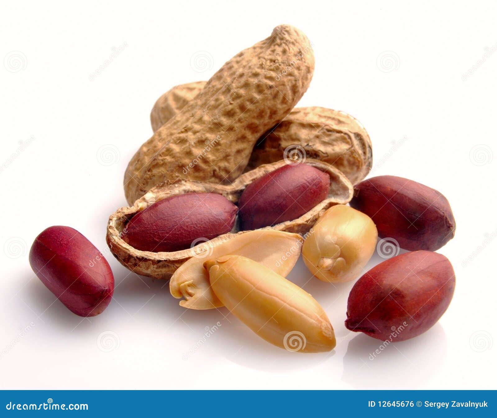 Peanut in a Shell and Cleared Stock Photo - Image of cracked, object ...