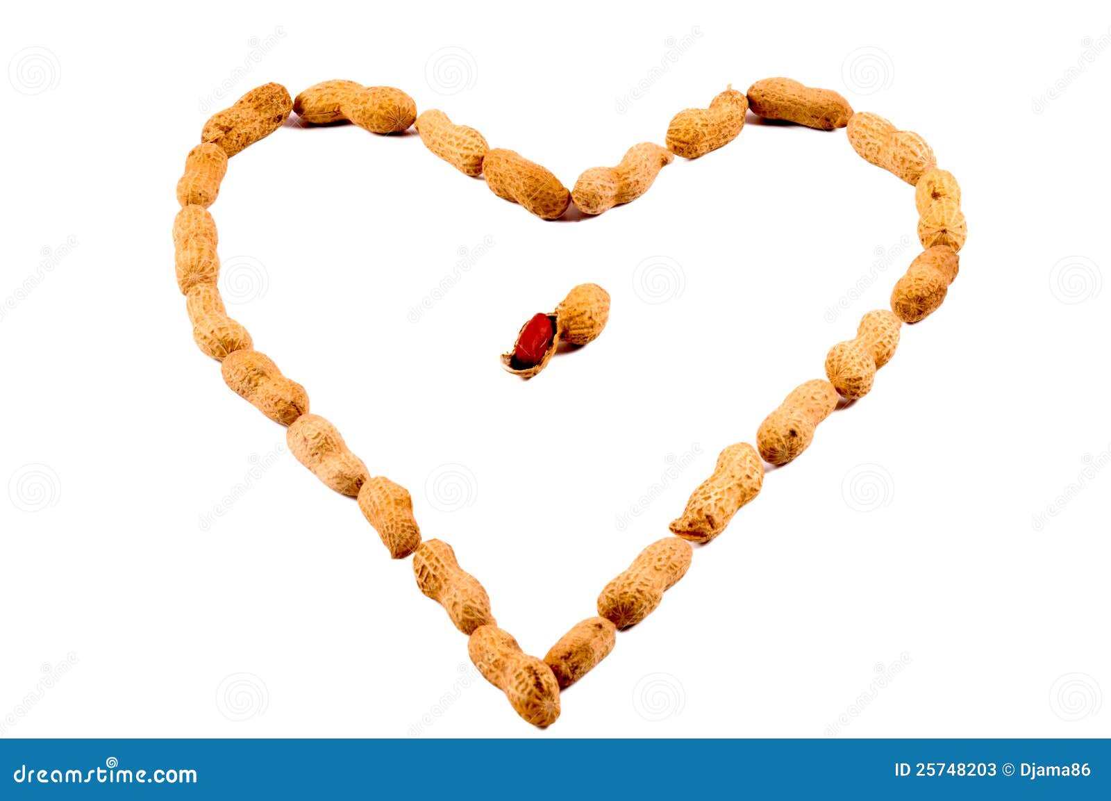 Peanuts heart stock image. Image of groundnut, nutshell - 25748203