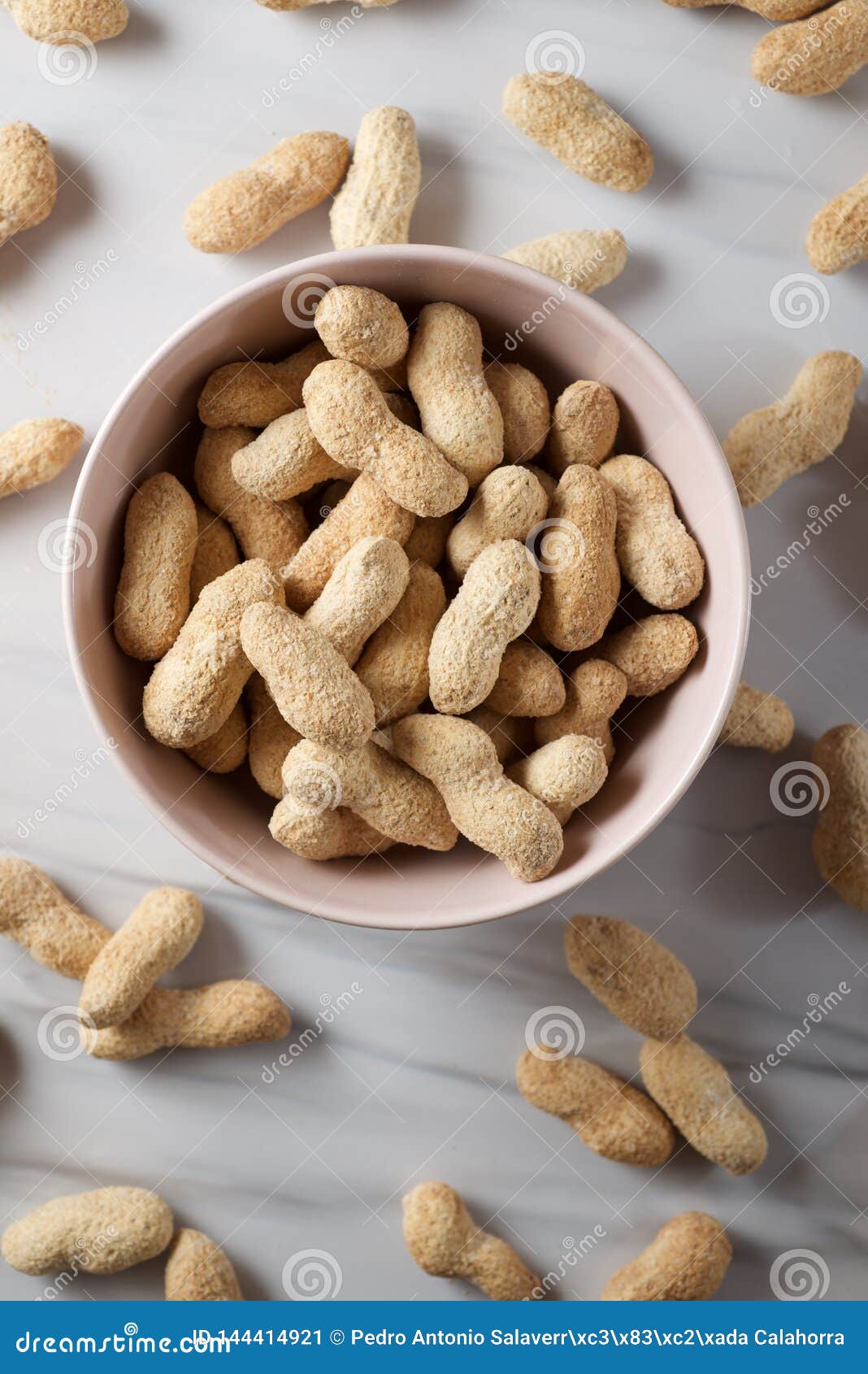 Peanuts with shell stock image. Image of abundance, gourmet - 144414921