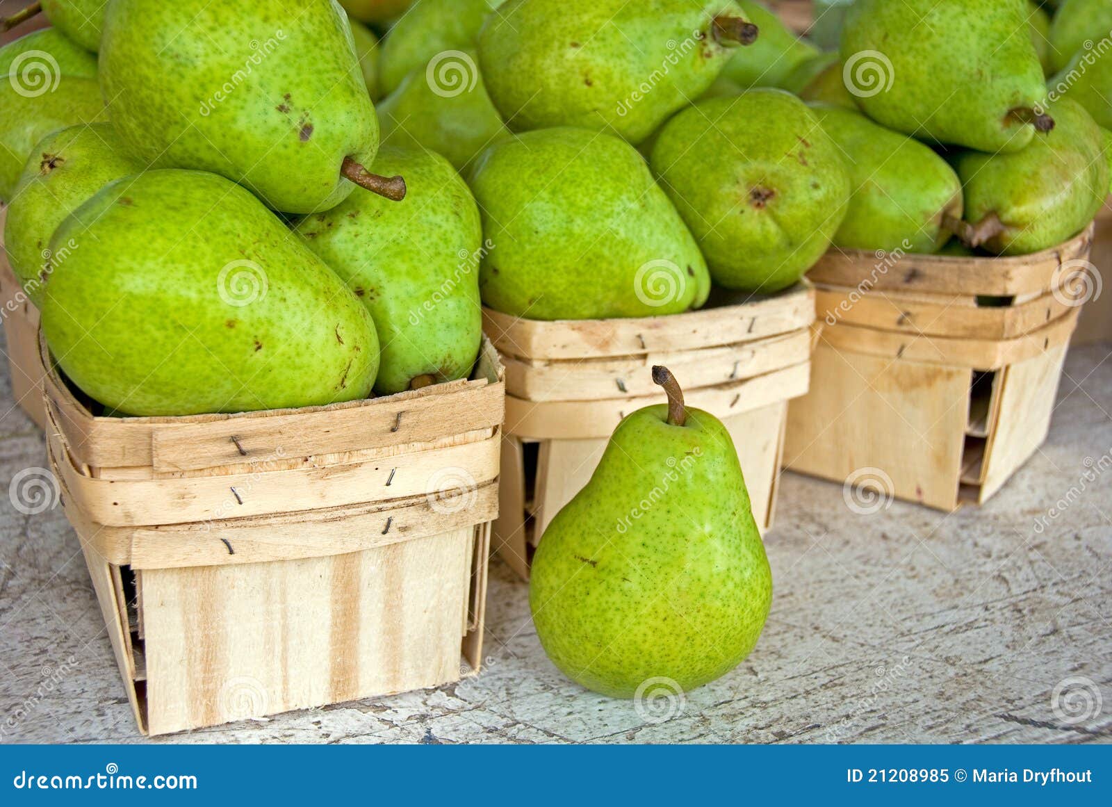 Pears in boxes stock image. Image of wholesome, nutritious - 21208985