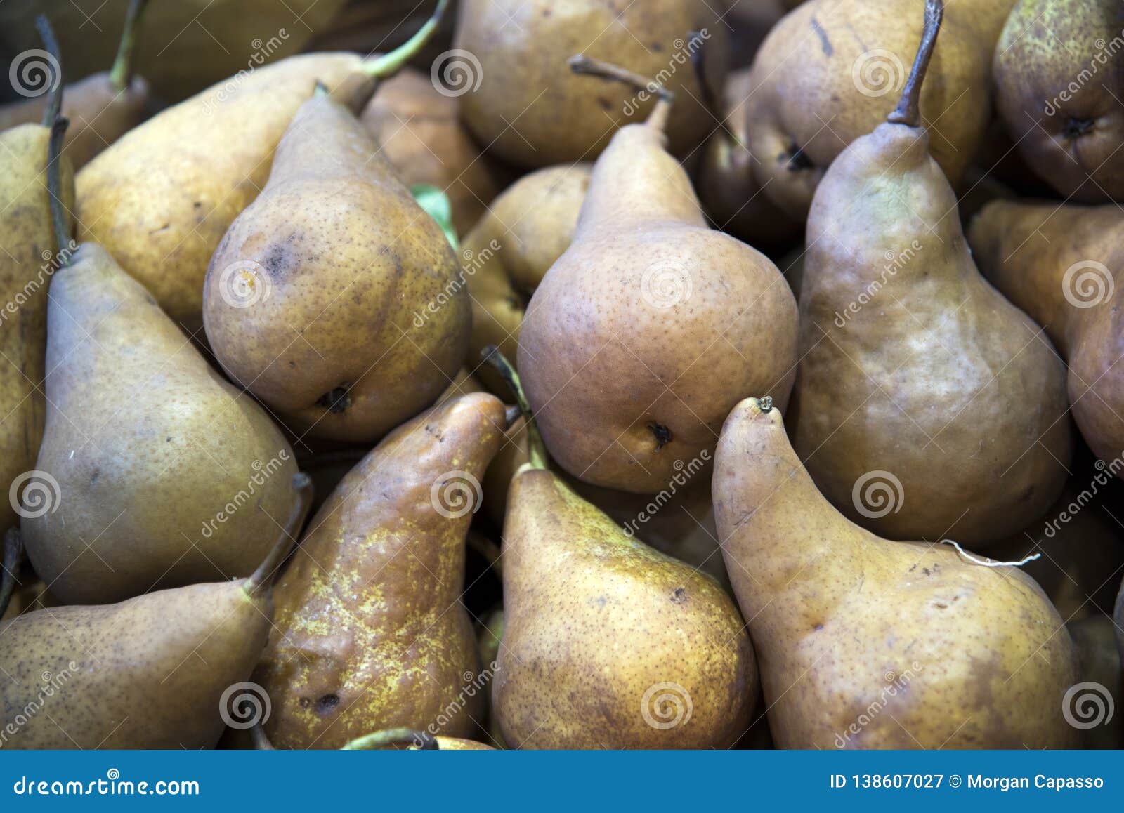 Pears at the Farmer`s Market Stock Image - Image of food, farmers ...
