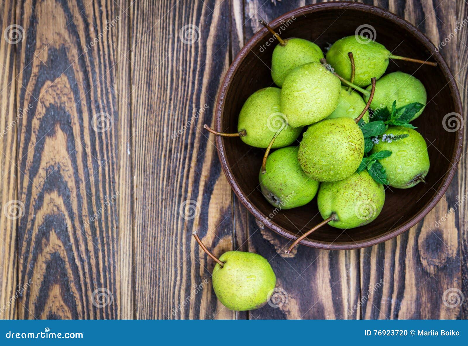 Pears with Mint in a Bowl on the Wooden Table Stock Photo - Image of ...