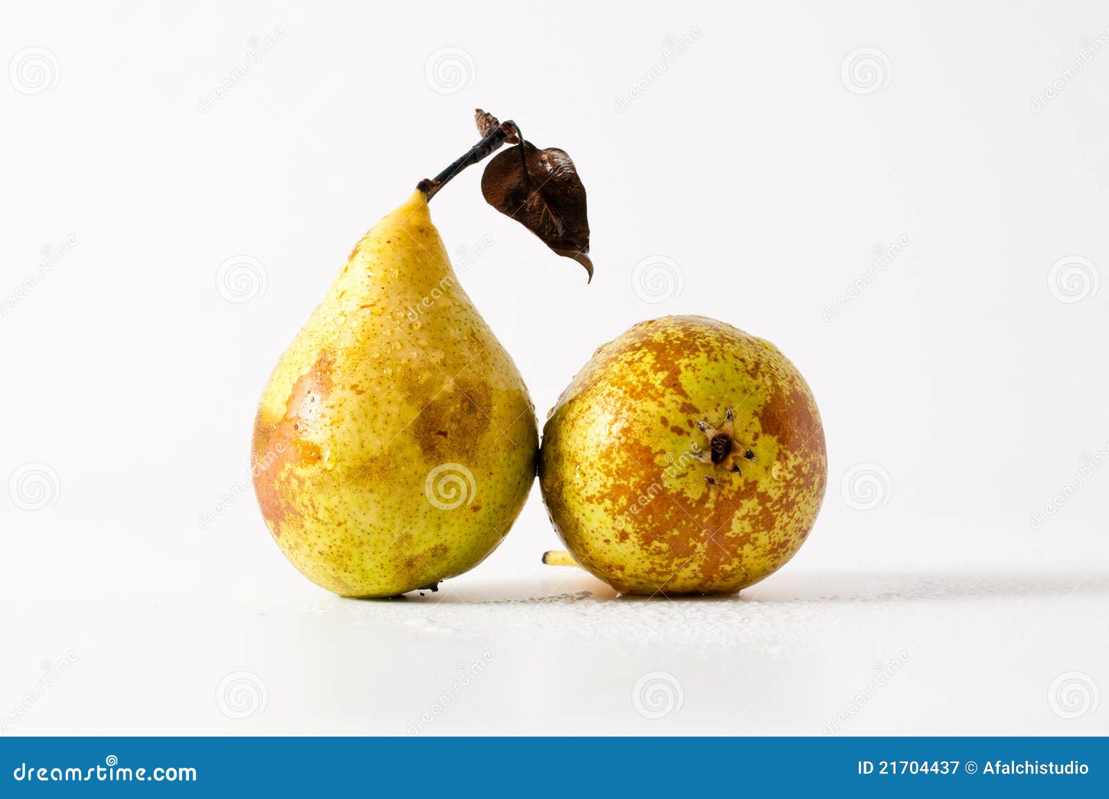 Pears and water stock image. Image of freshness, healthy - 21704437