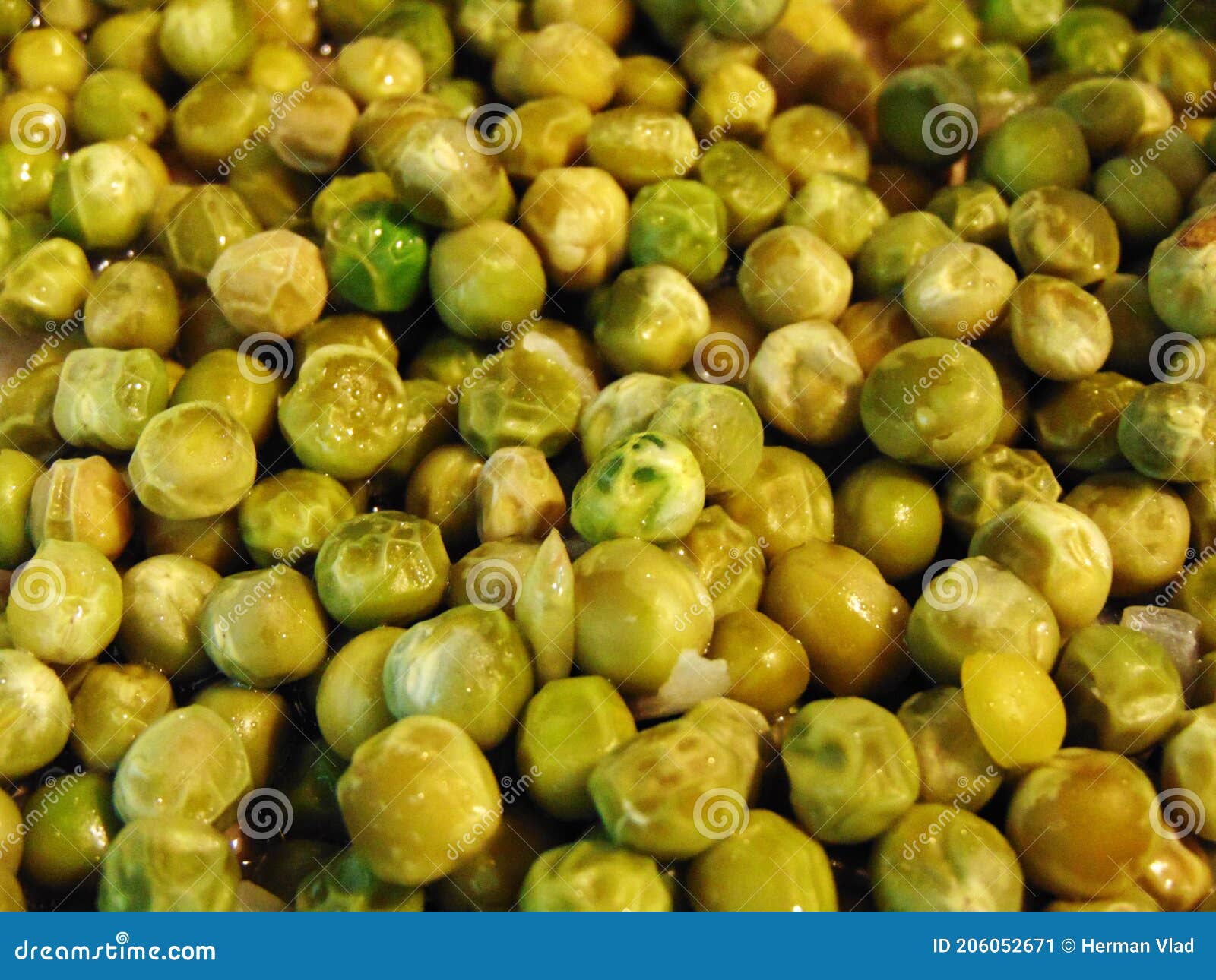 Peas on a Plate - Vegetables Stock Image - Image of beautiful, asphalt ...