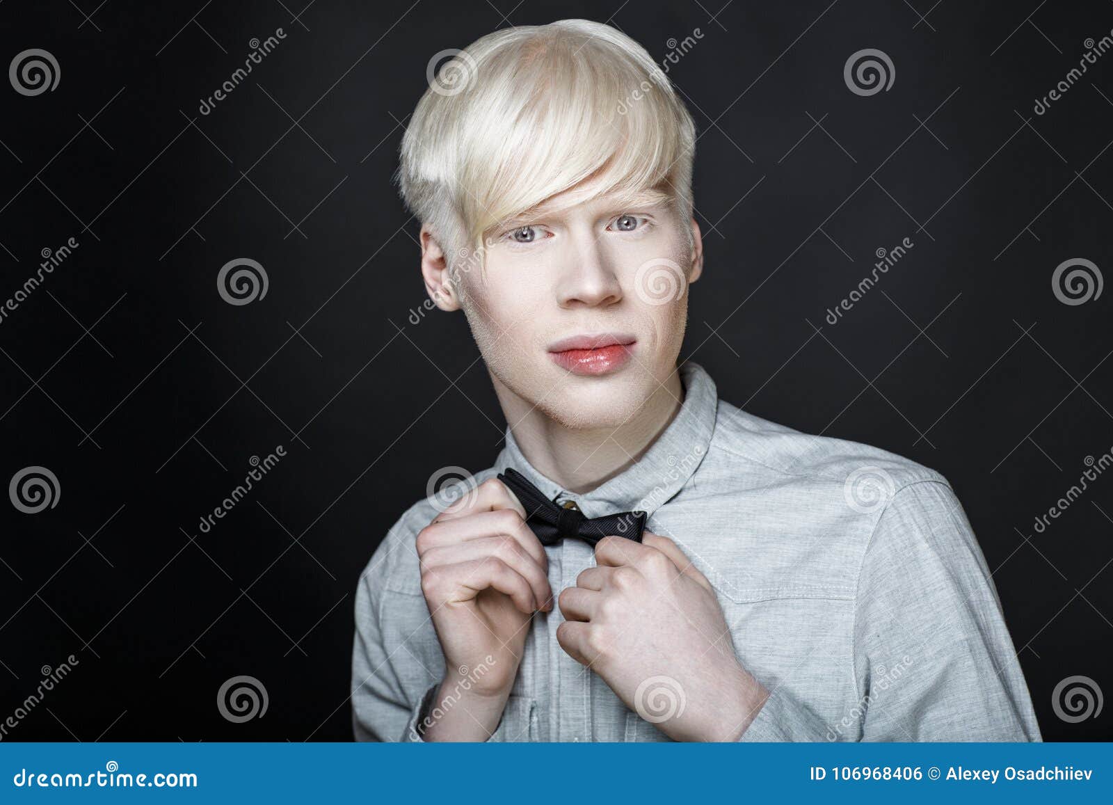 Peau De Blanc D'homme Albinos Photo stock - Image du visage, blonde ...