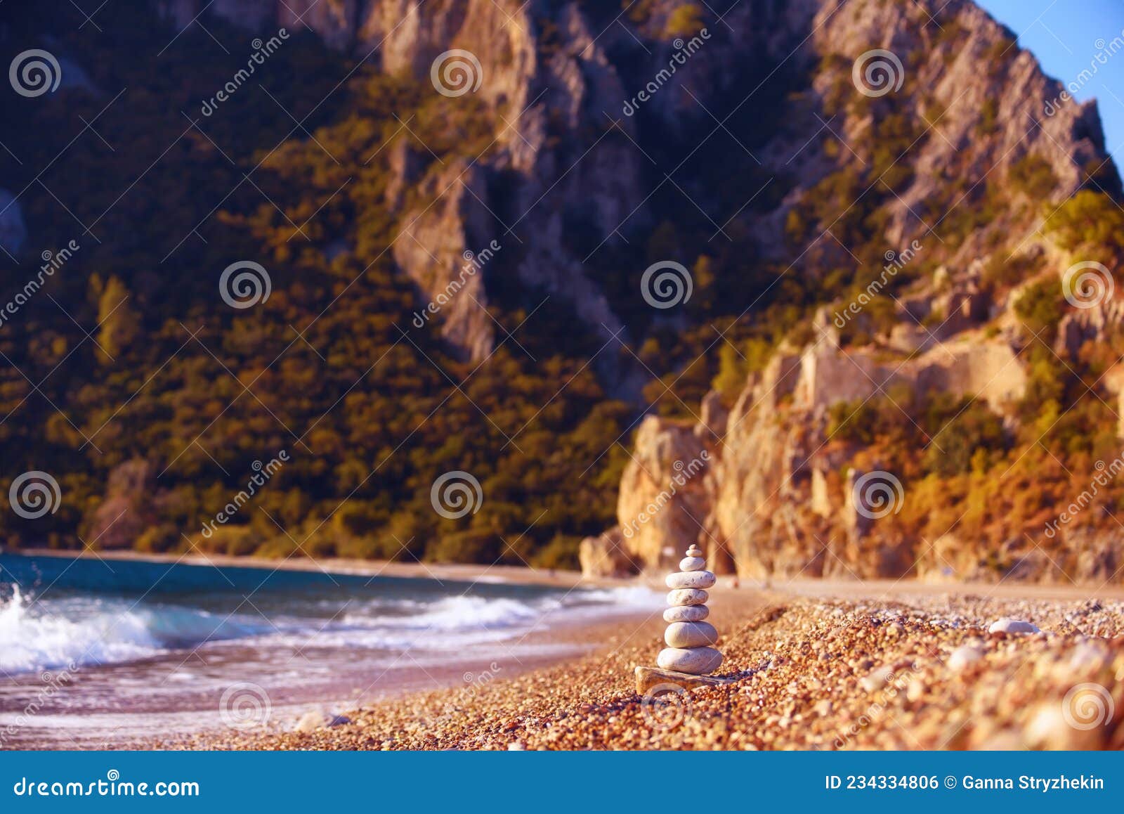 Pebble Pyramid on the Beach. Stock Photo - Image of nature, happiness ...