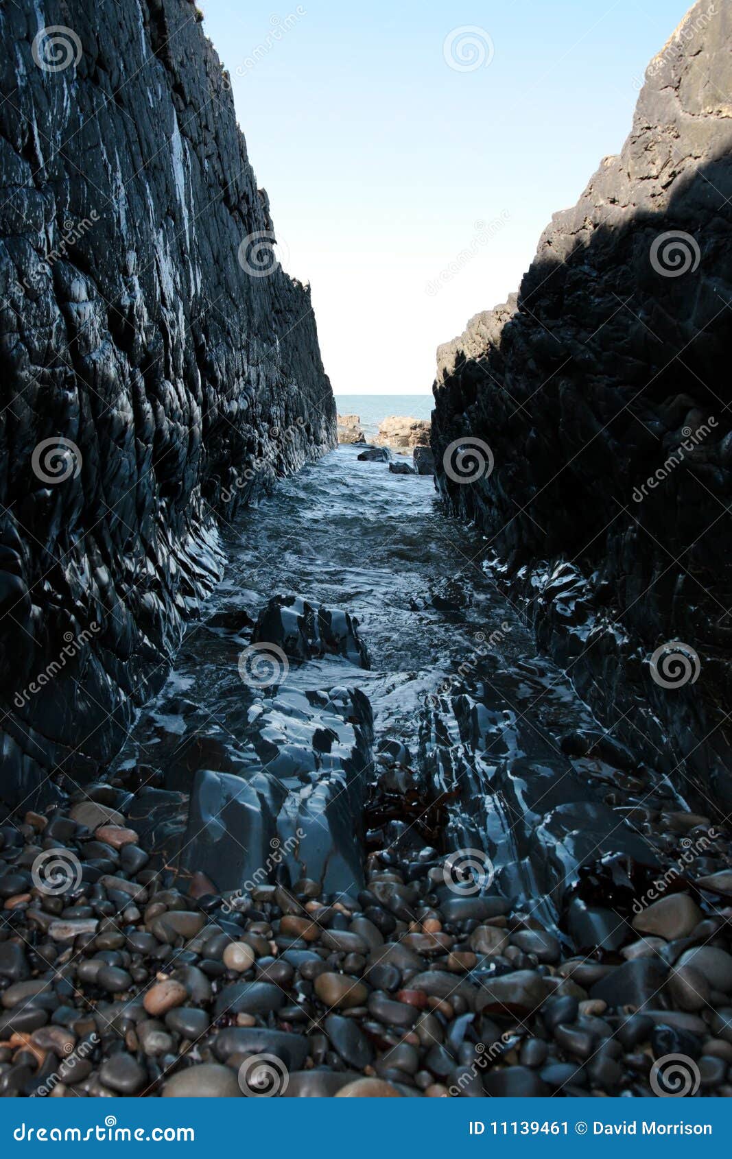 Pebble rock ravine stock image. Image of relaxation, alternative - 11139461